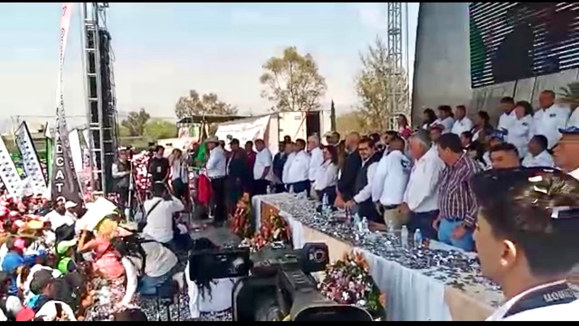 Guillermo Fragoso, Encabezó Ceremonia del Primer Aniversario de la ...